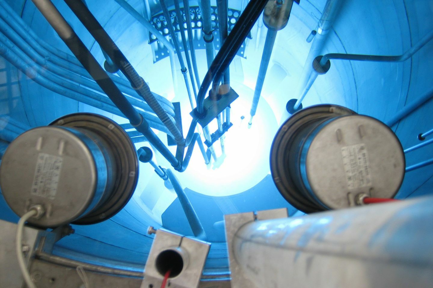 Selected Curiosities from the World of Quanta — Transmedia Art